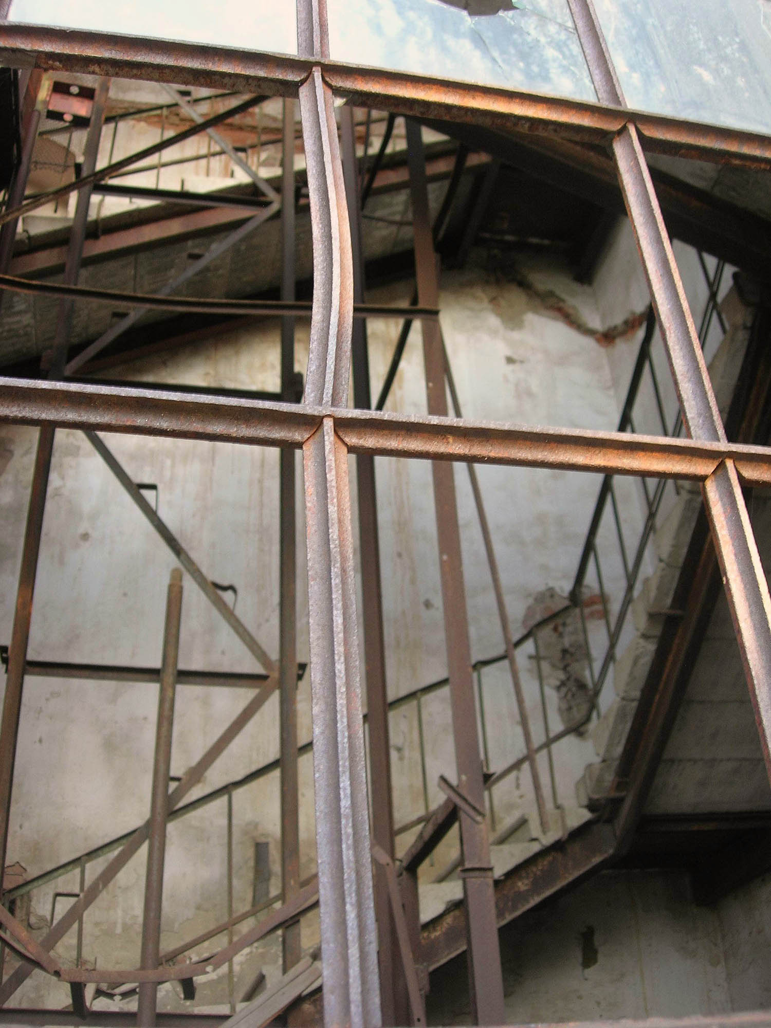 Poemas del río Wang: Drohobycz and the world