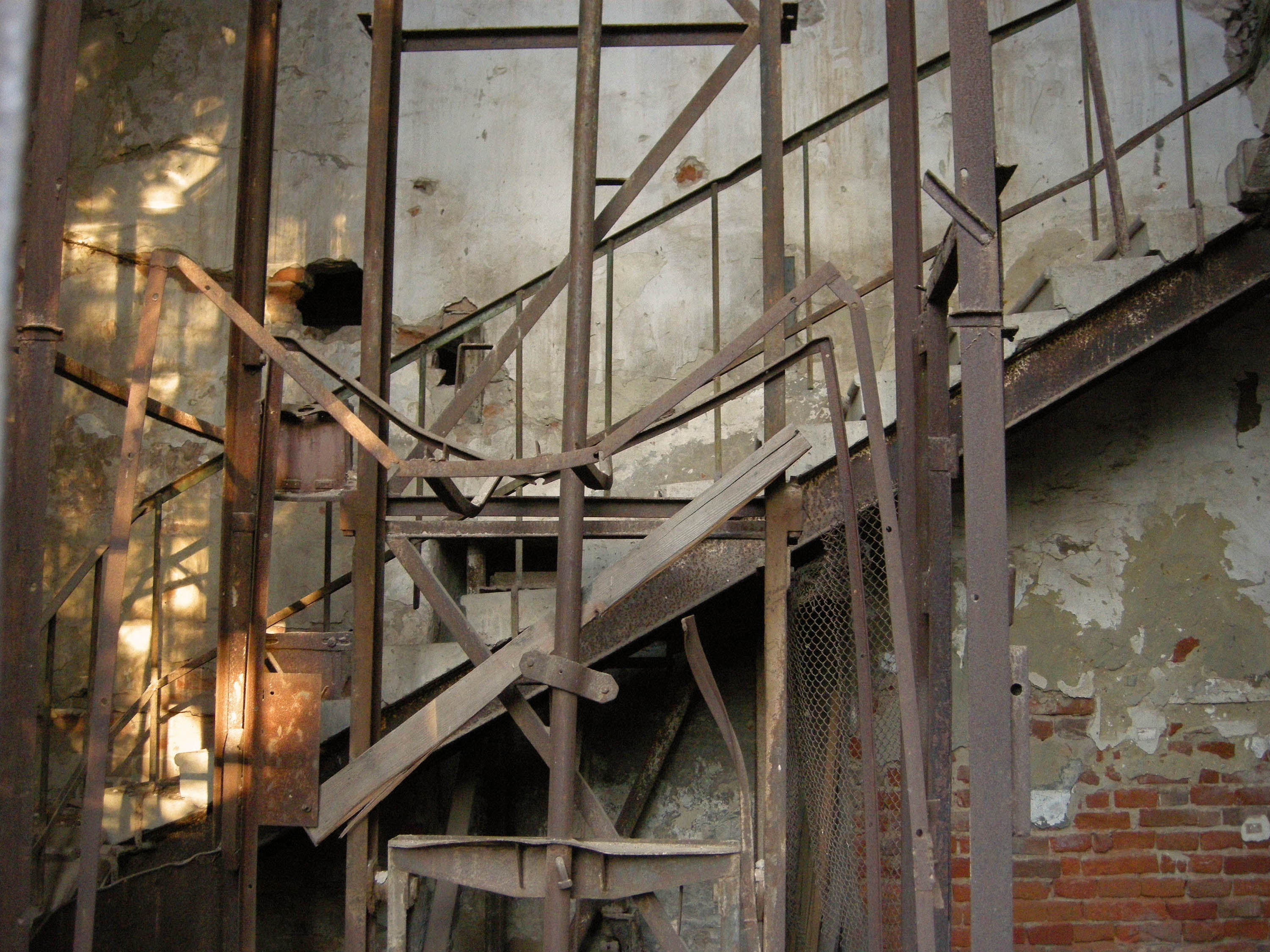 Poemas del río Wang: Drohobycz and the world