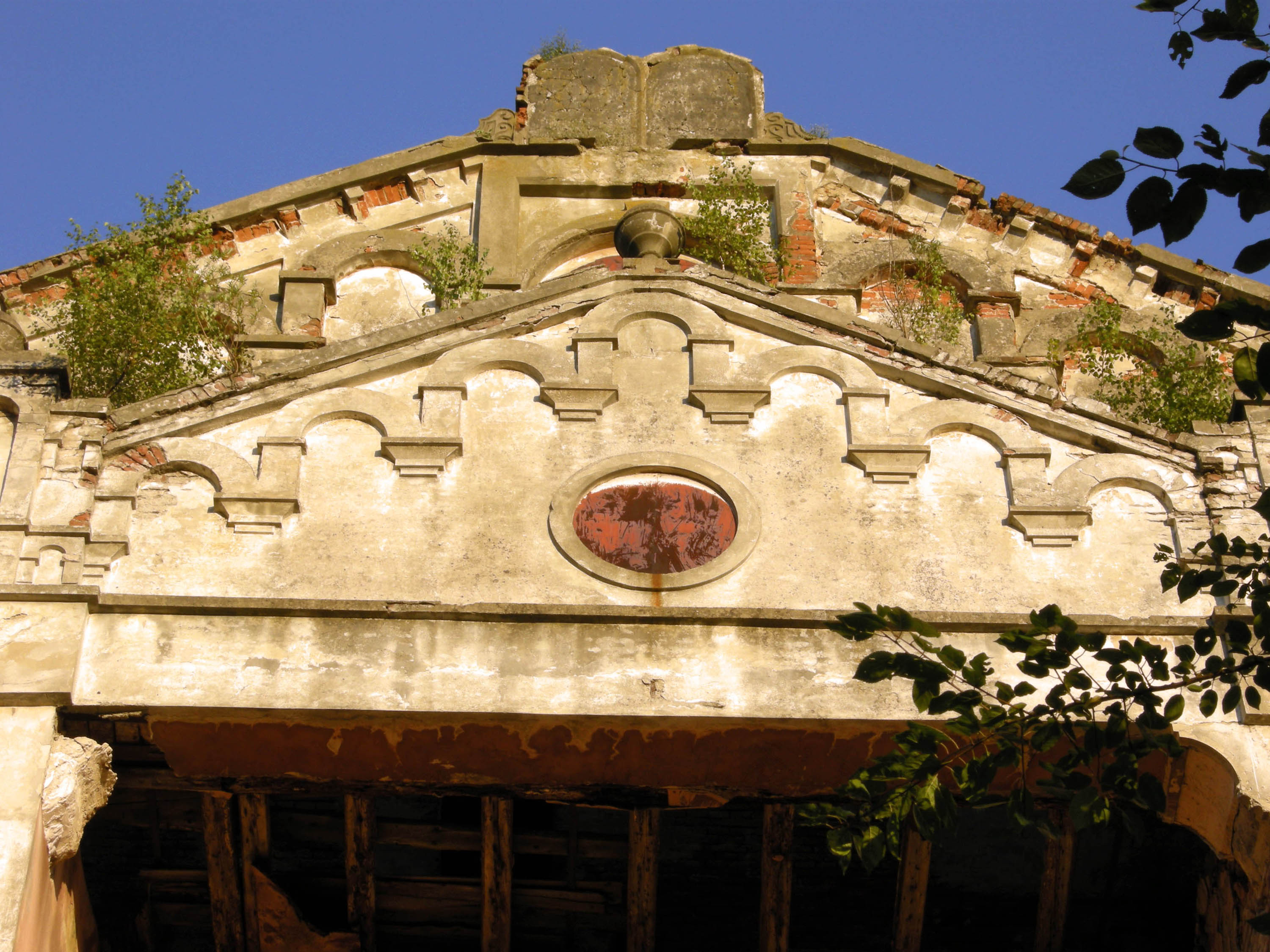 Poemas del río Wang: Drohobycz and the world