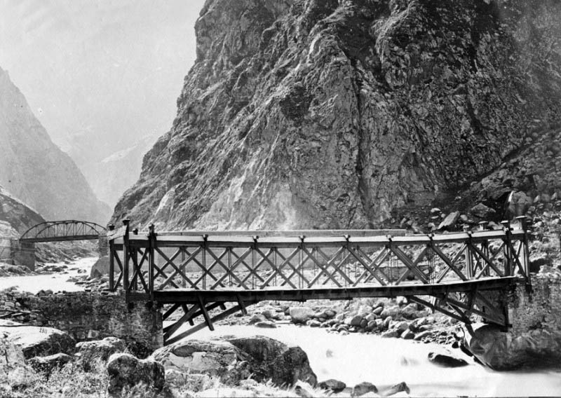 A Wang folyó versei: A grúz hadiút