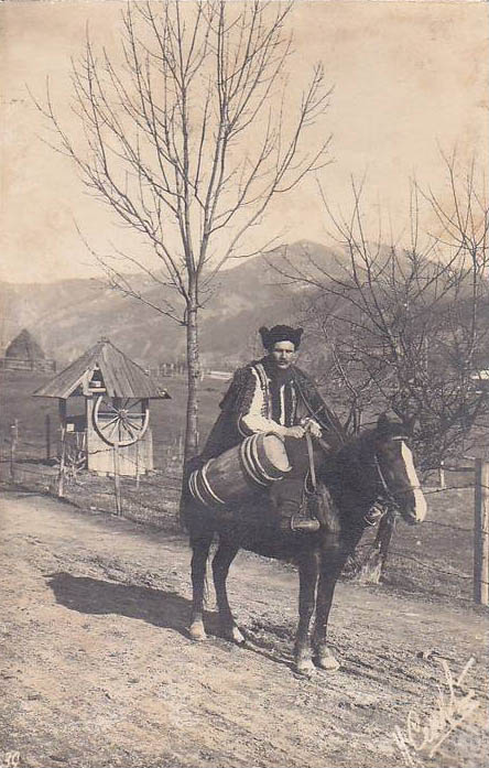 Poemas del río Wang: The Hutsul Republic